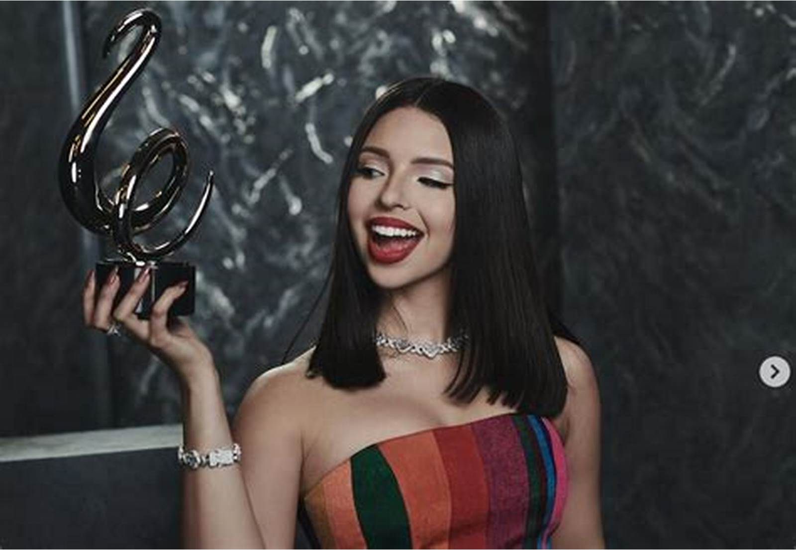 Ángela Aguilar se muestra emocionada al ser una de las artistas más ...